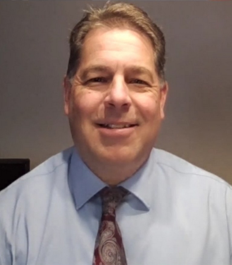 Weston Warren nous prévient contre l’Étoile Noire qui pourrait ...